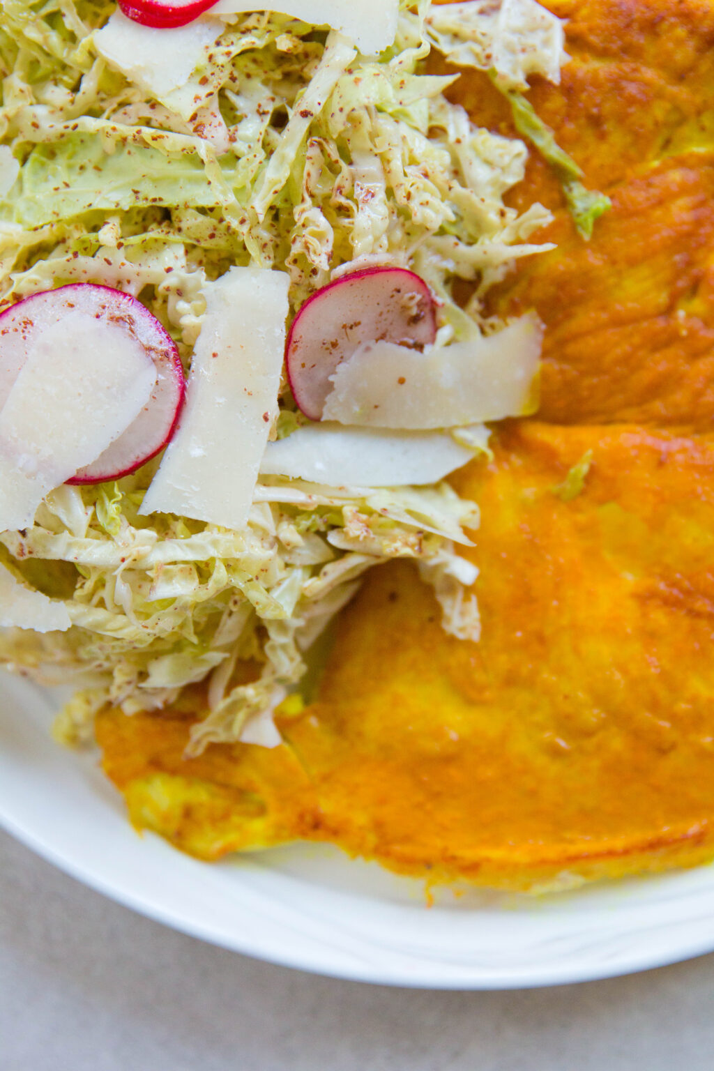 Simple Turmeric Chicken with Shredded Sumac Slaw - I Will Not Eat Oysters